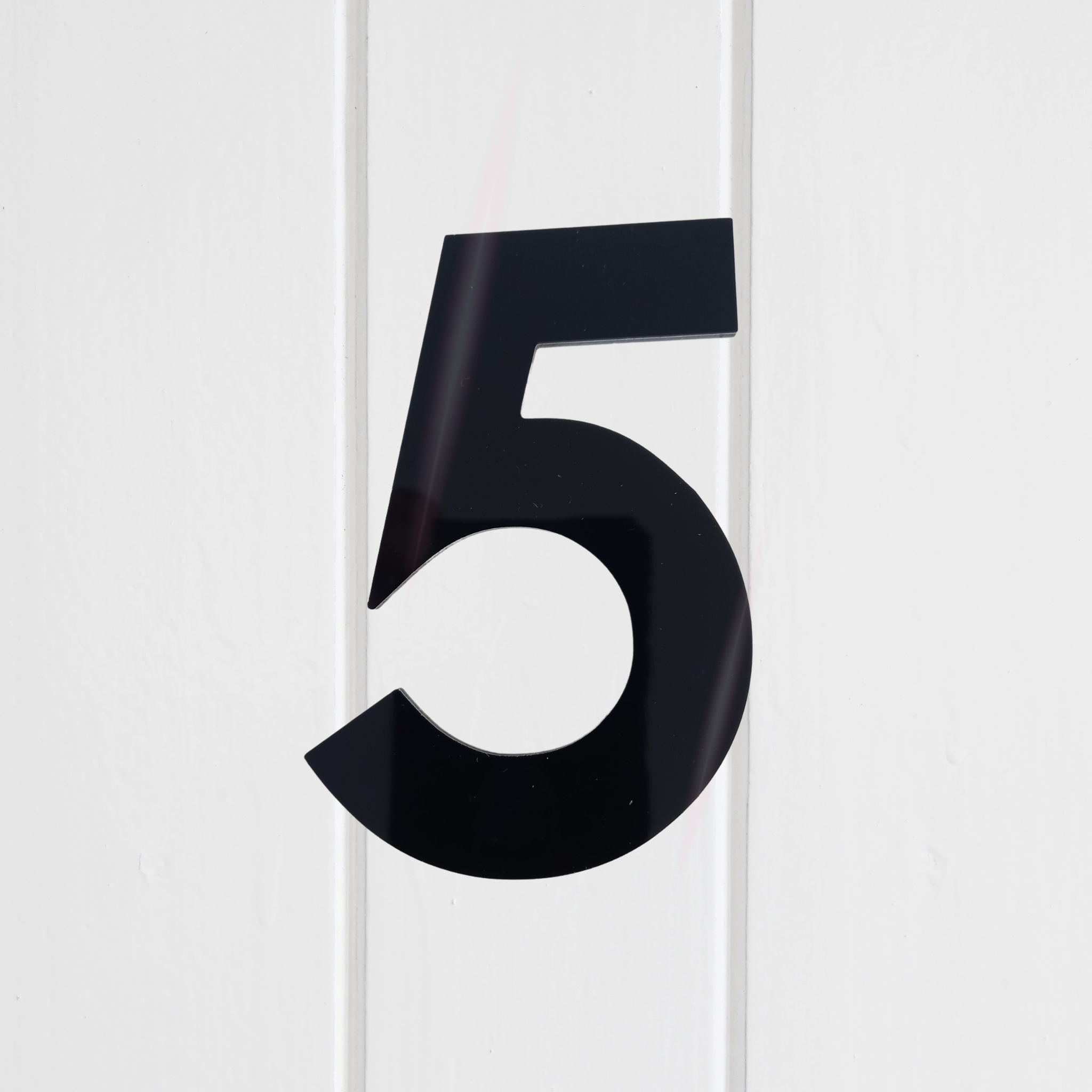 Stick On House Number 5 - Black Gloss – housenumbers.ie